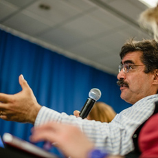 Seth Borenstein – People's World