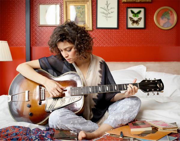 ‘Evangeline, the Queen of Make-Believe’ recalls Chicano movement in ...