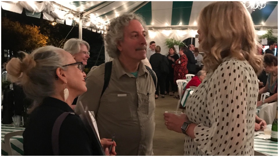 Two operatic divas, Regina and Violetta, take St. Louis by storm ...