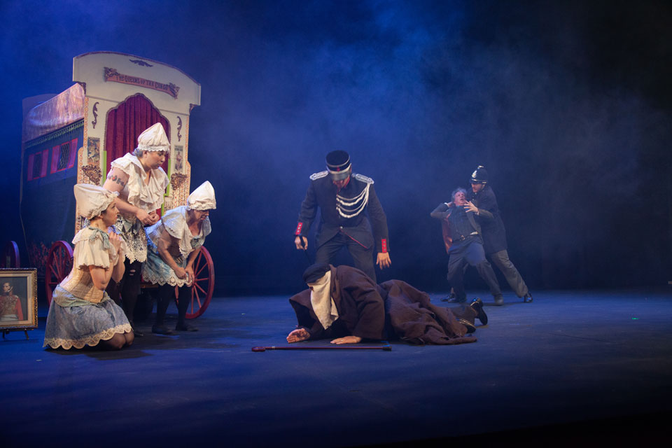 ‘The Elephant Man’ on stage: Being Human 101 – People's World