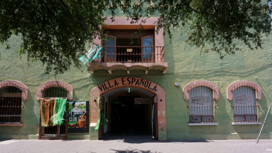 On the border in Laredo, ‘No one seems to remember the history ...