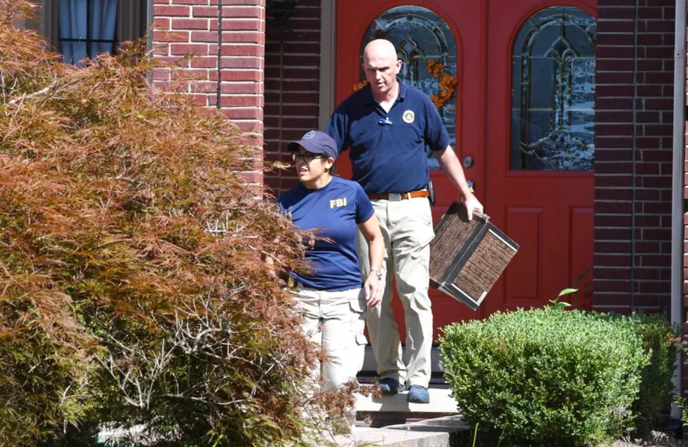 FBI raids UAW president as workers authorize strikes against Detroit 3 ...