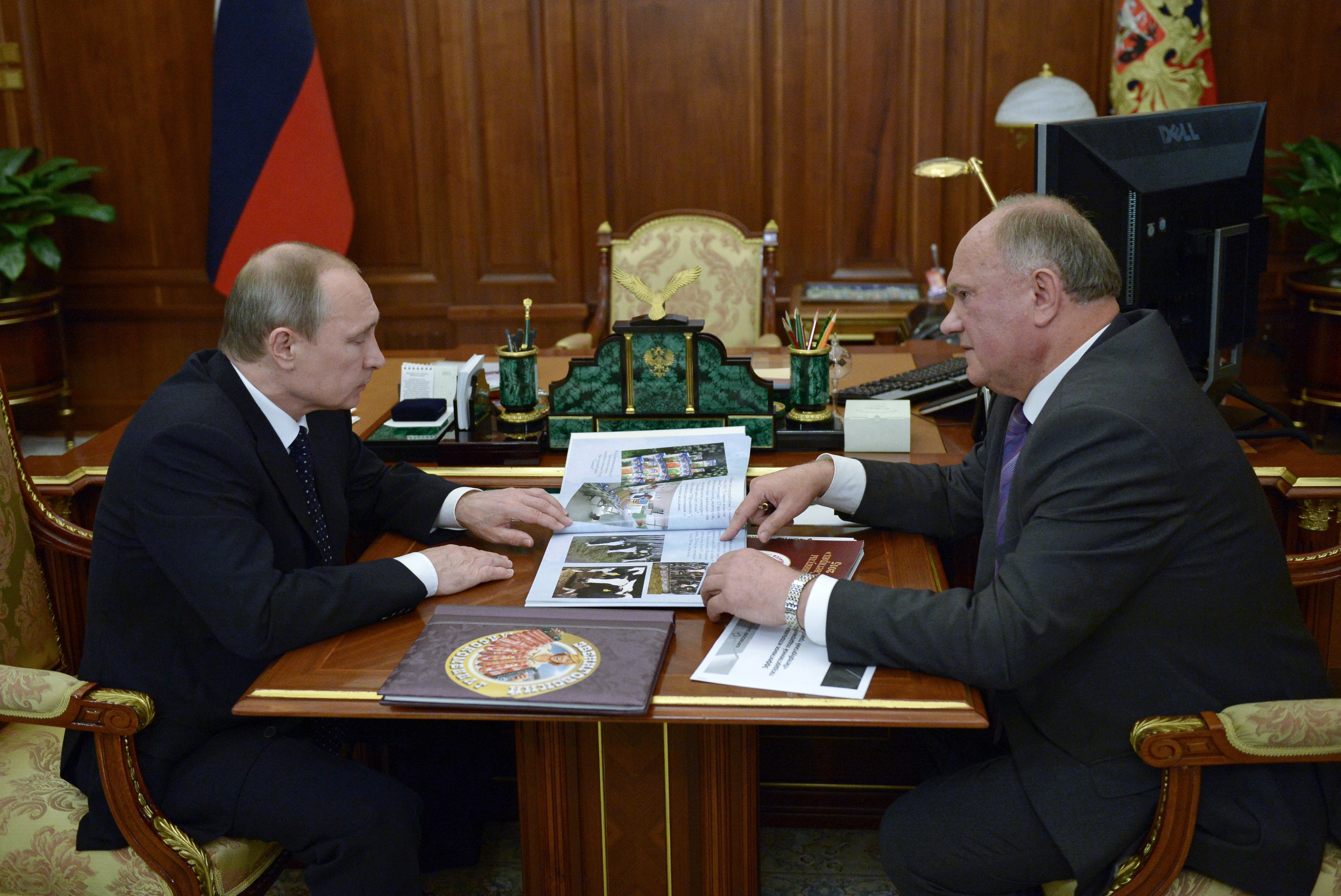 Moscow Communists see vote increase after demanding democracy in Russia ...