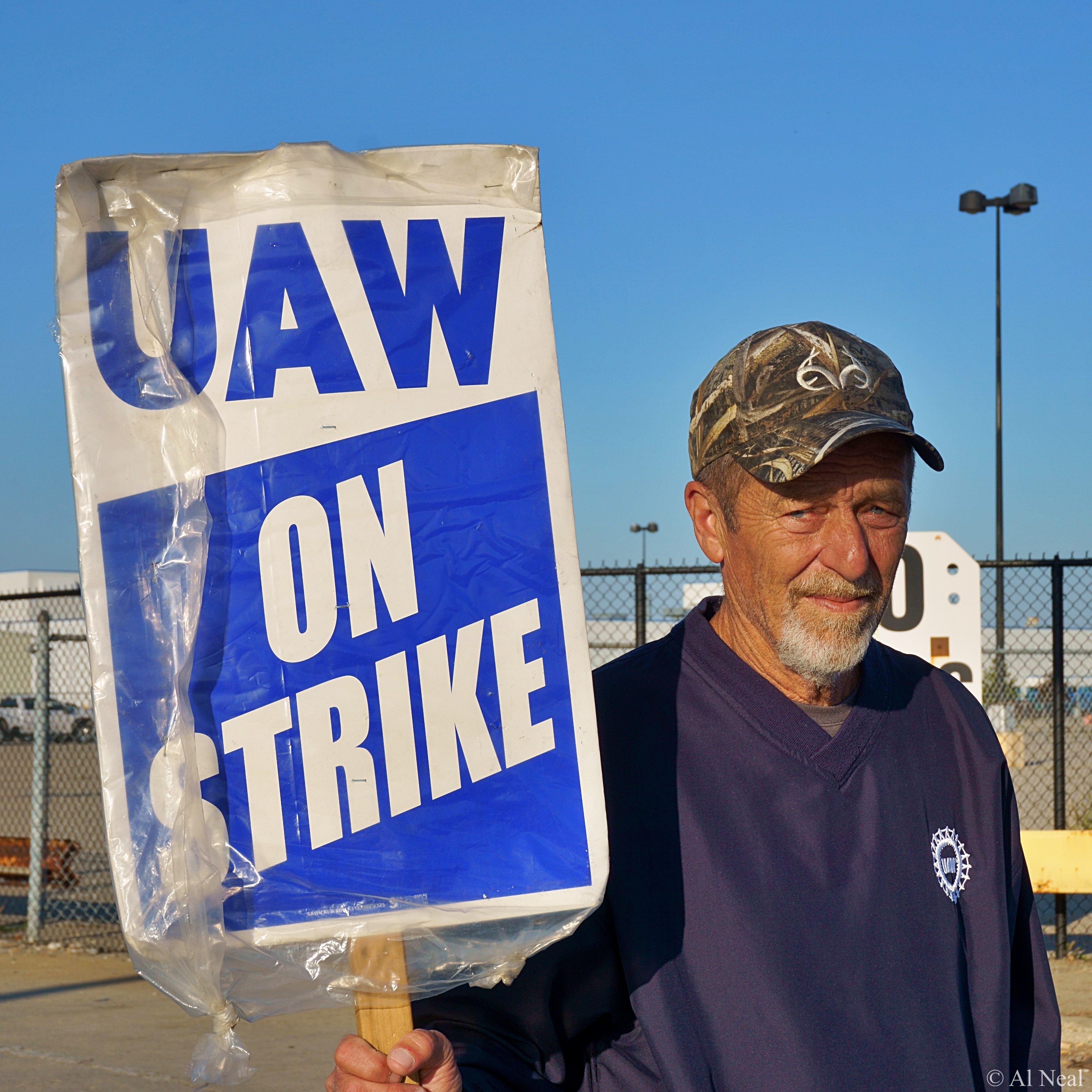 GM strike: The power of UAW solidarity is displayed across generations ...