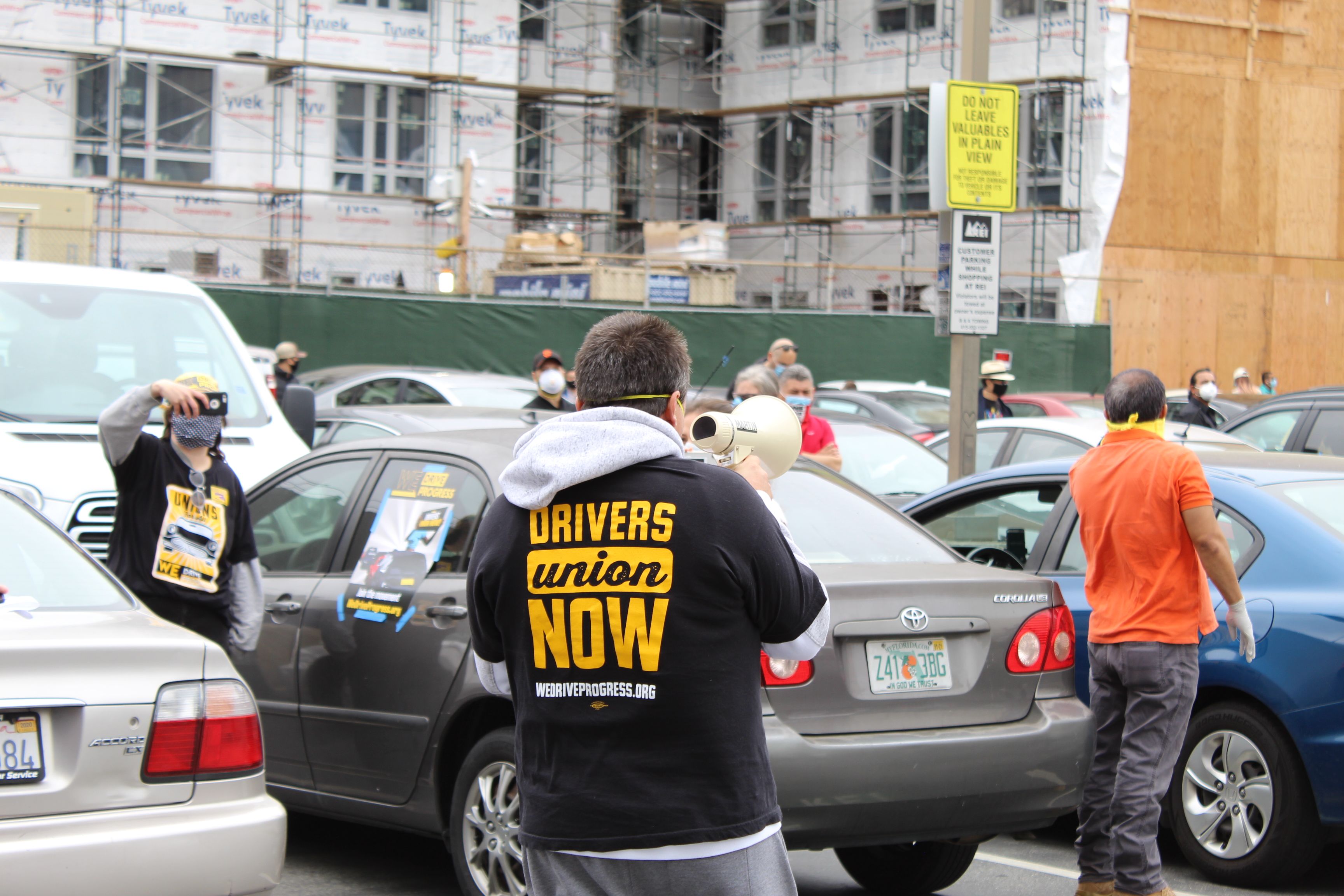 Uber, Lyft drivers keep up the pressure: ‘We are employees, not ...