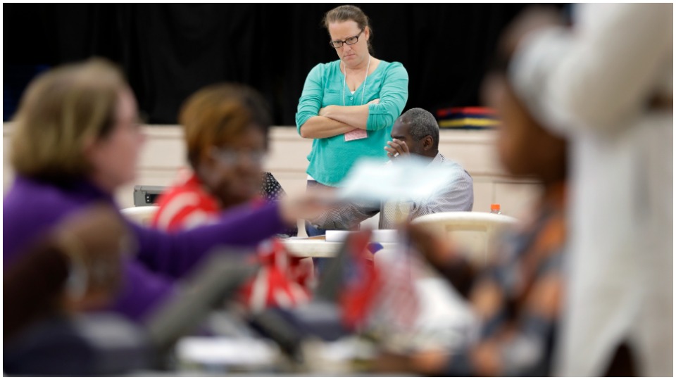 Voter intimidation? GOP sending ‘poll monitors’ to watch who votes ...