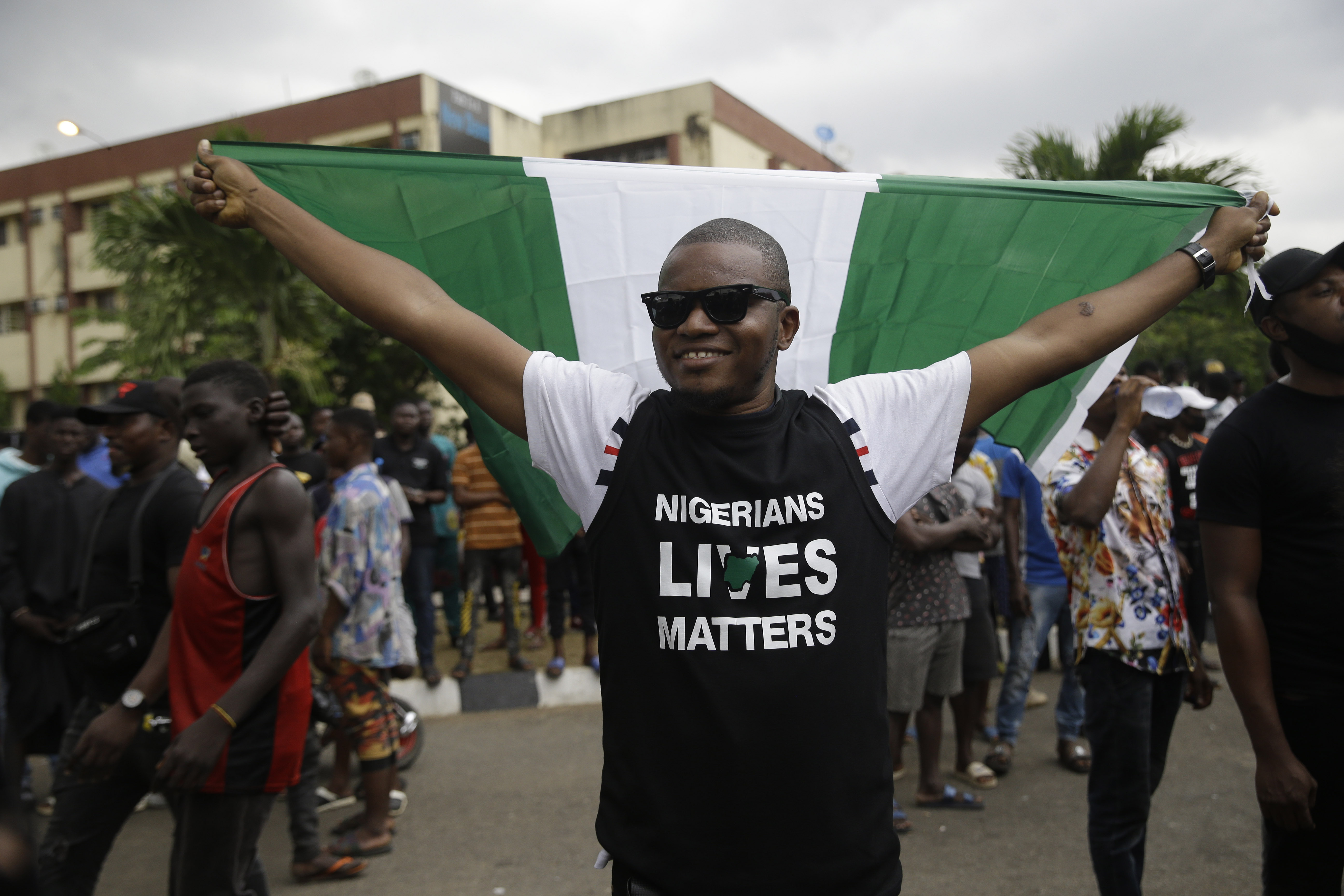 Nigeria’s #EndSARS police brutality protest movement morphs into ...