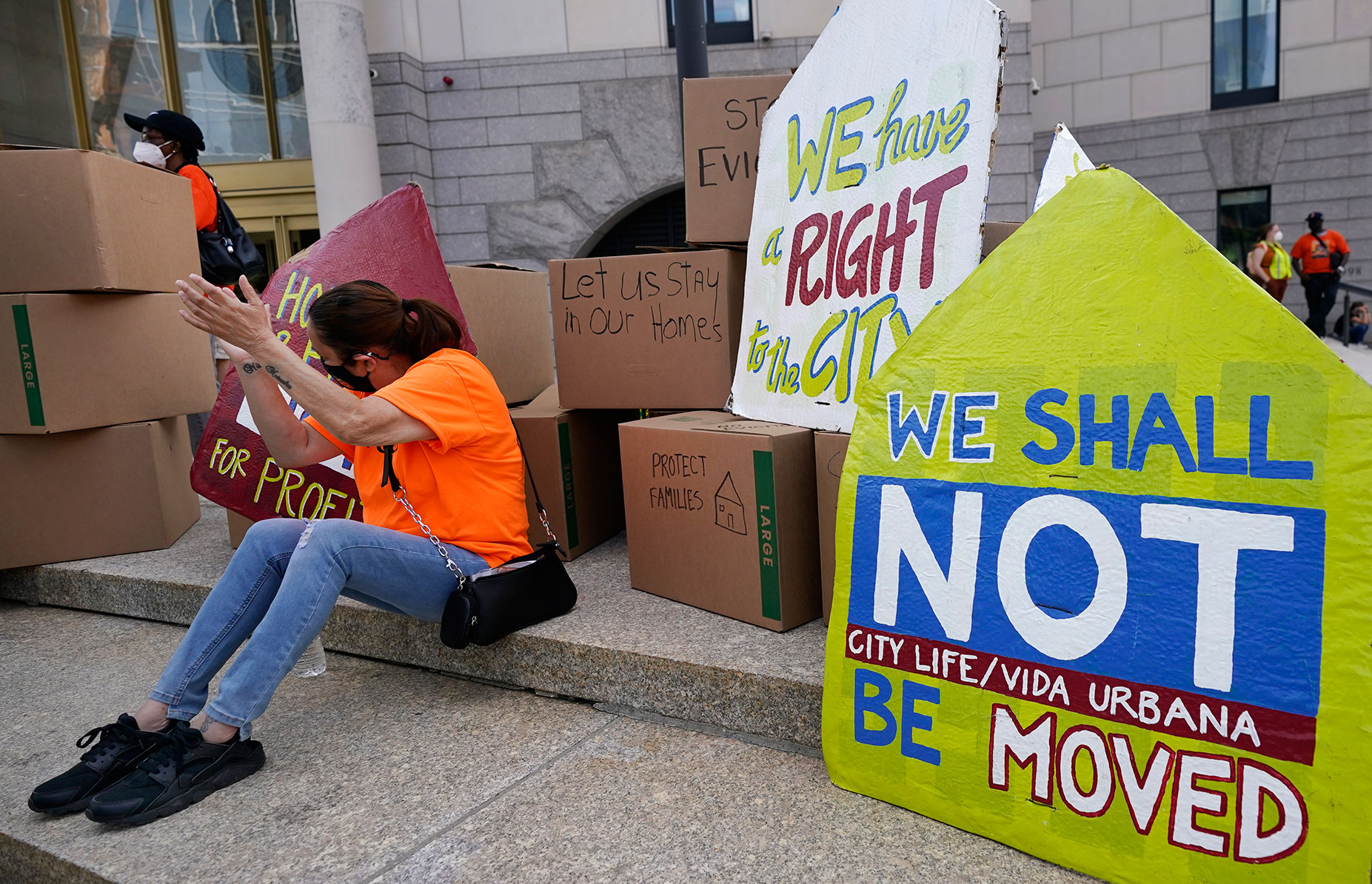 Right-wing Supreme Court throws out eviction moratorium – People's World