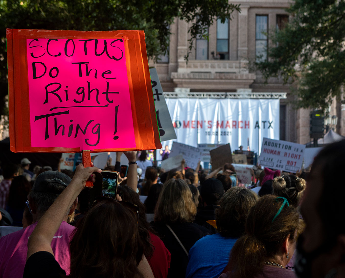 Conservative SCOTUS justices dance around but avoid key abortion rights ...