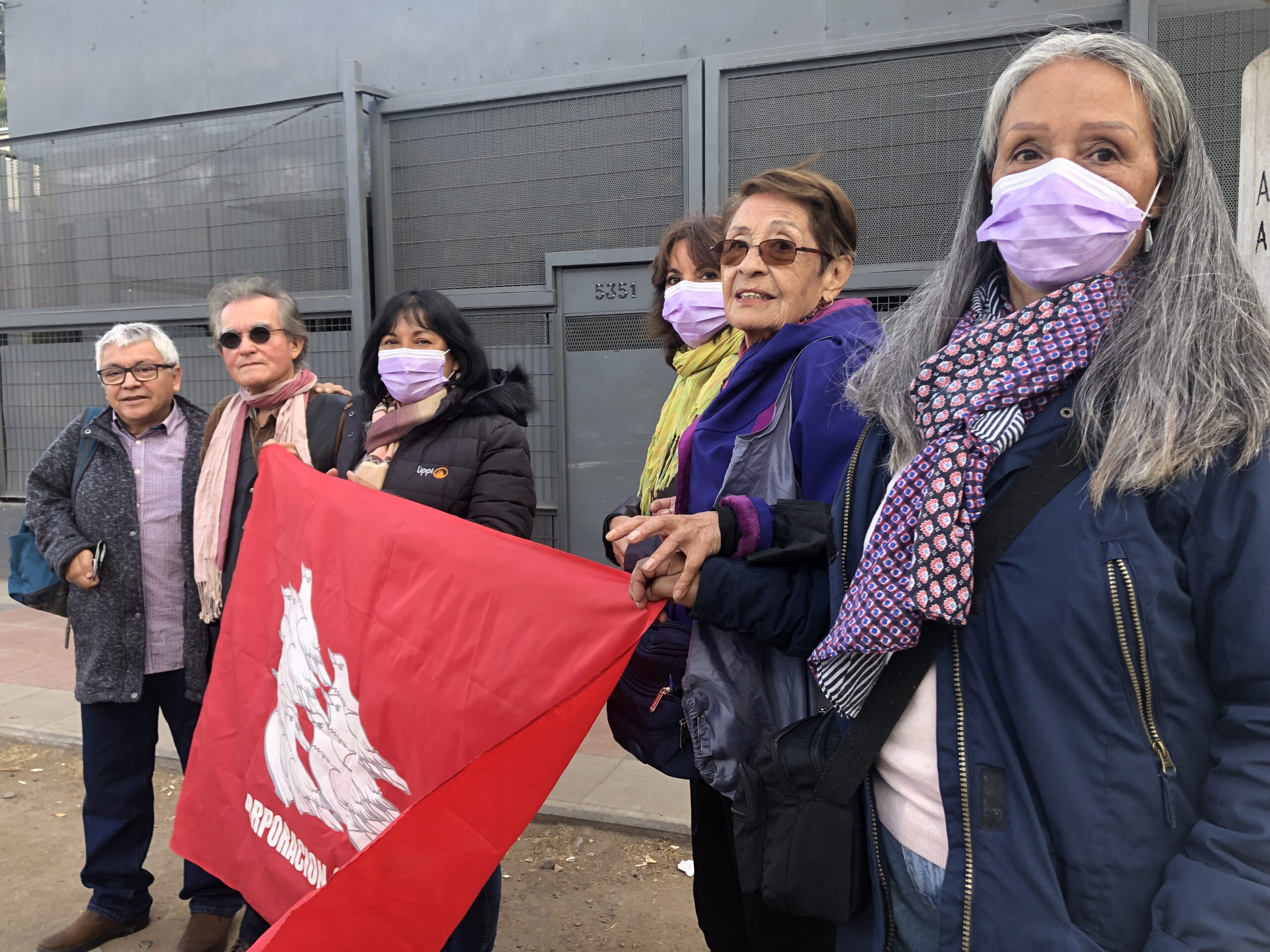 ‘Hello Comrade’: U.S. Communists visit Chile as the country makes ...