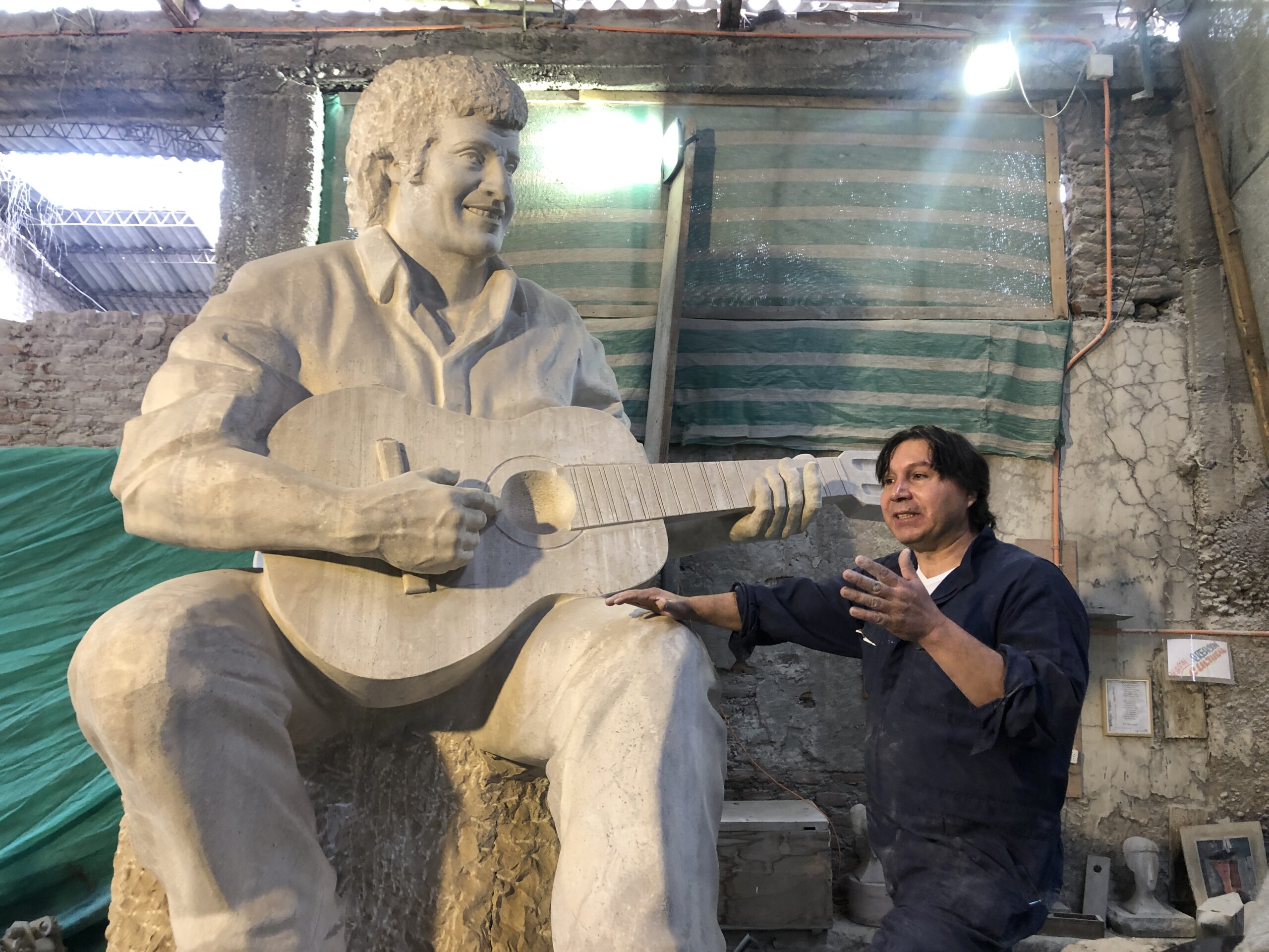 ‘Hello Comrade’: U.S. Communists visit Chile as the country makes ...