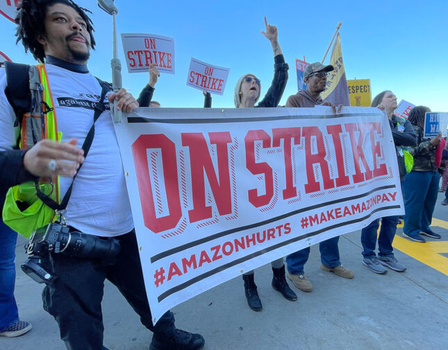 Missouri workers join worldwide strike against Amazon – People's World