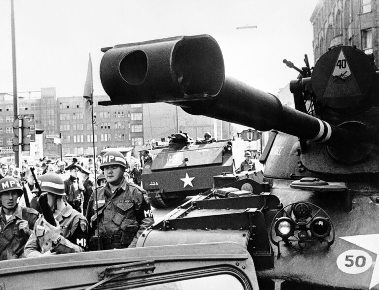 Decades after Berlin Wall fell, Cold War victors still trashing East ...