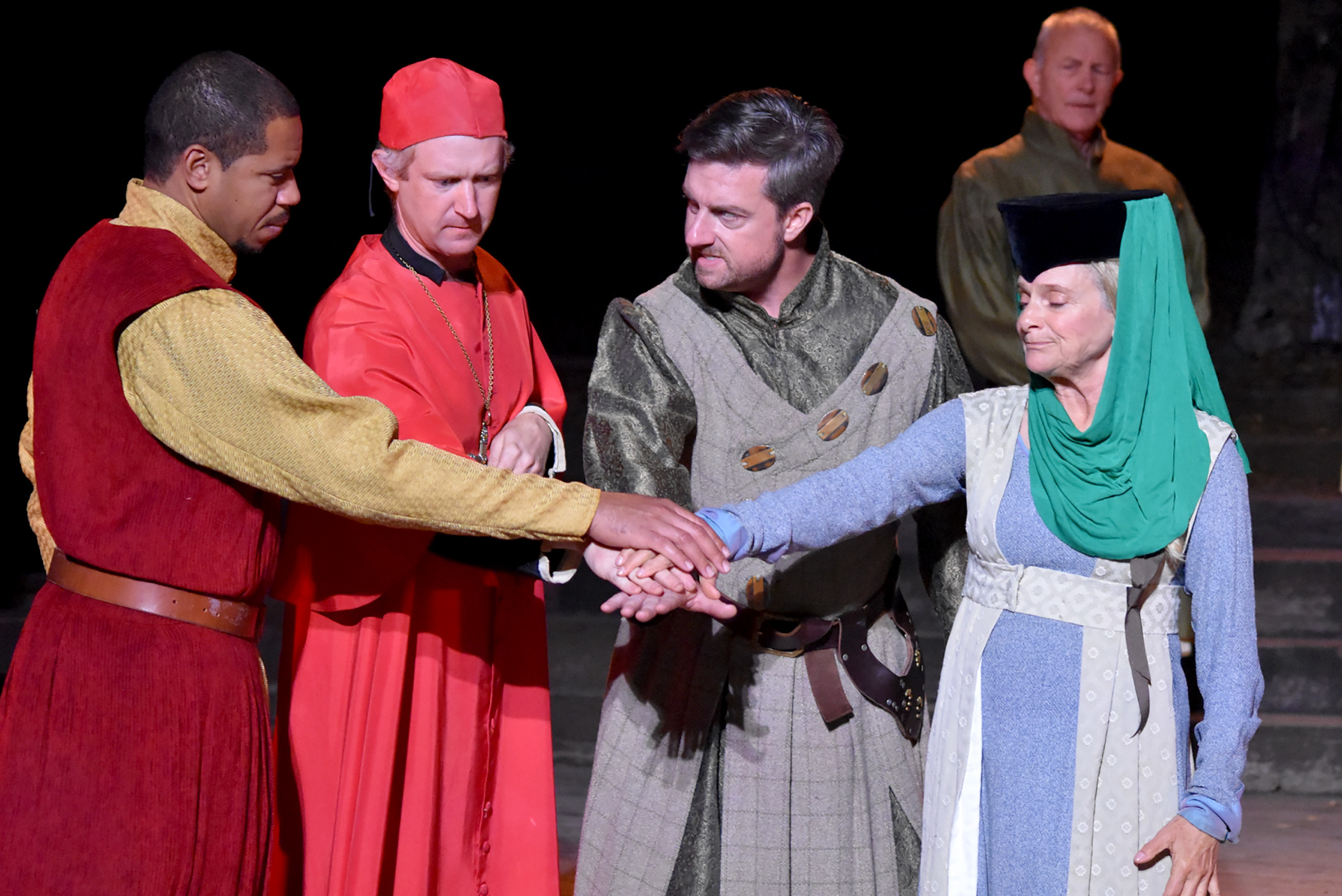 ‘Queen Margaret’s Version of Shakespeare’s War of the Roses’: A theater ...