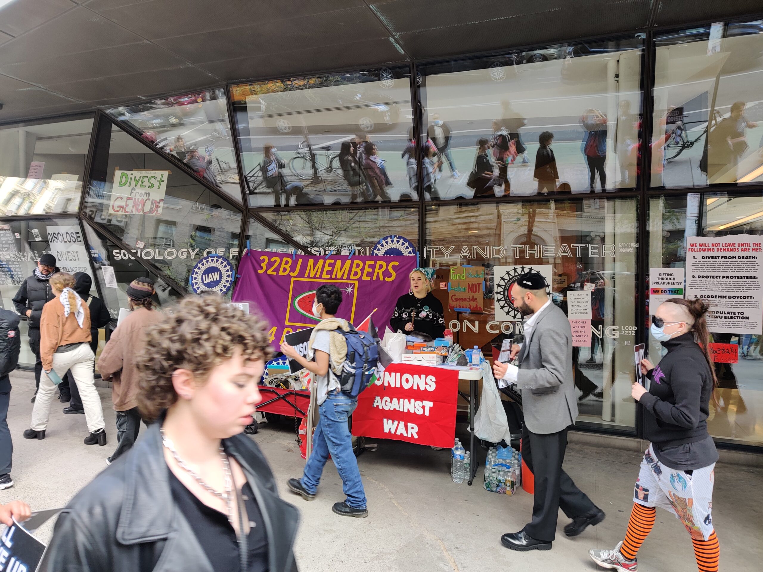 Ceasefire scenes: Photos from the N.Y.C. student divestment encampments ...