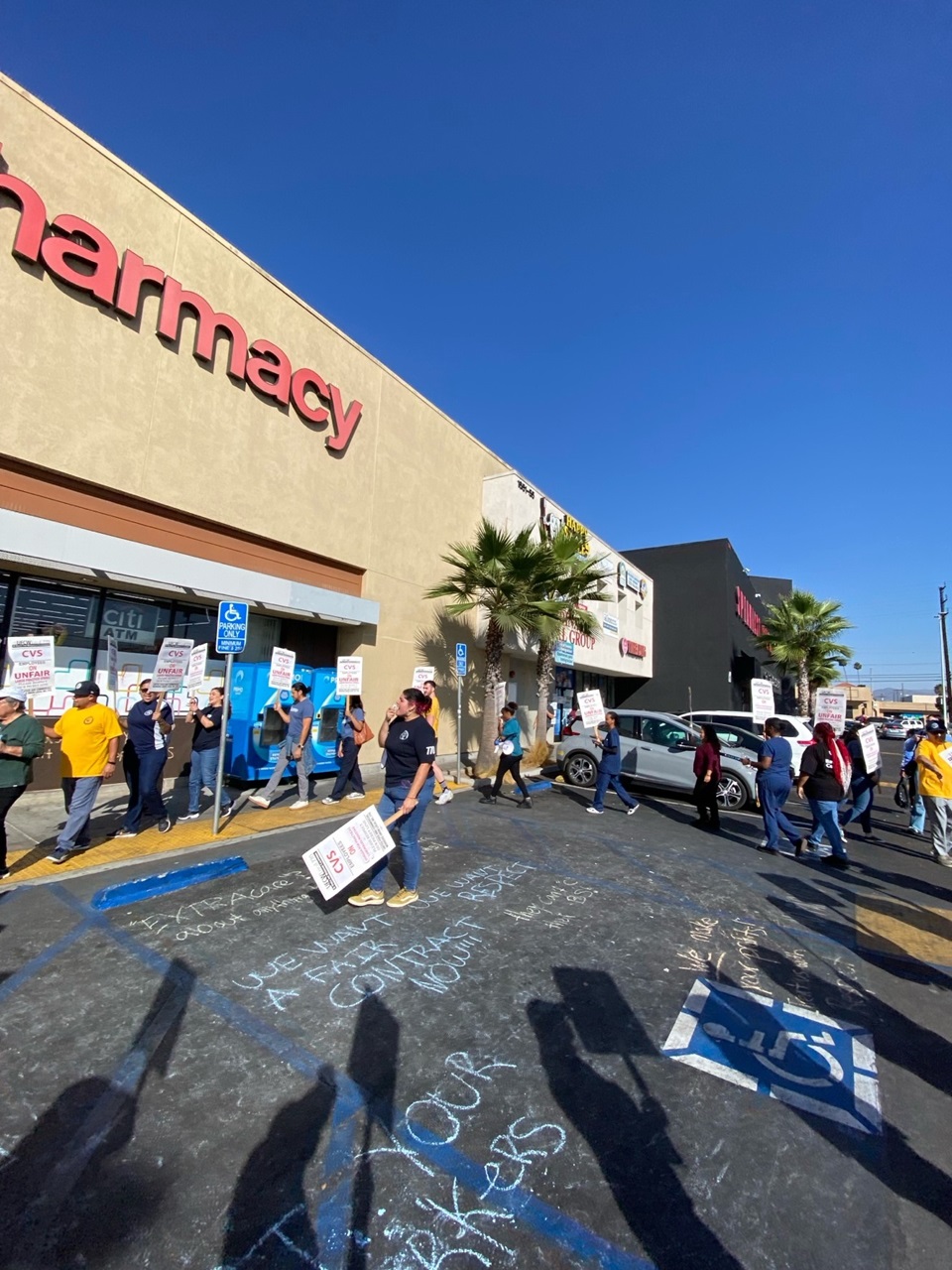 CVS workers battle their ‘Extra Careless’ boss – People's World