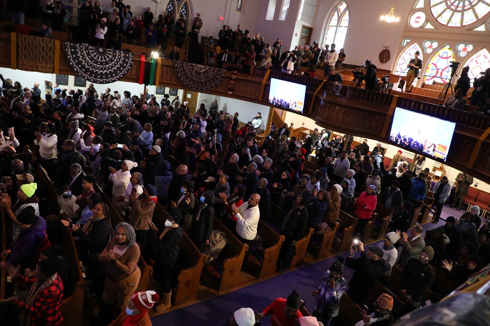As Trump returns to power, resistance kicks off at nearby rally ...