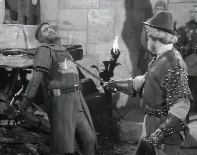 Review: Robin Hood dispenses with wealth distribution, focuses on elite ...